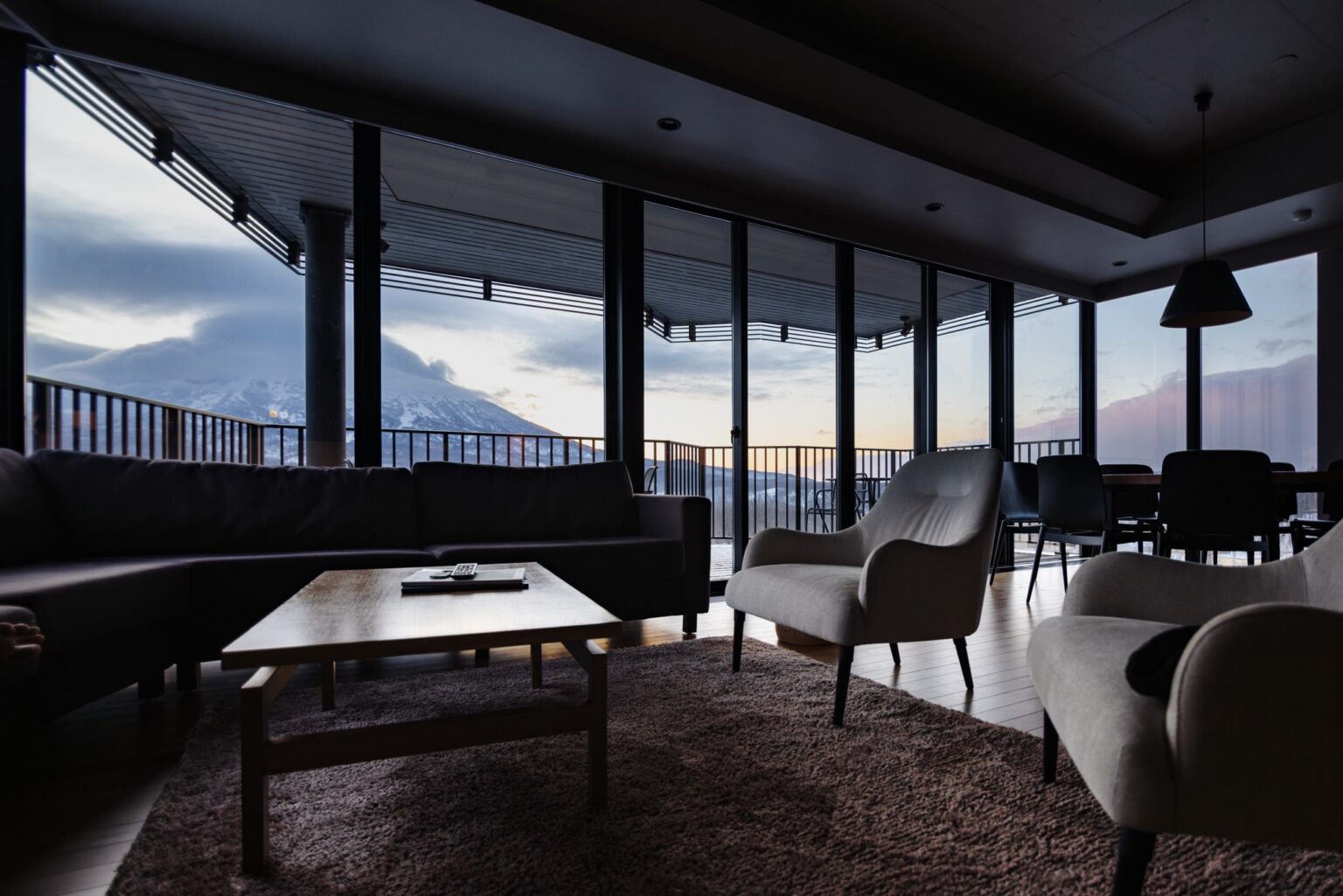 Niseko Ski Hotel, Niseko Ski Accommodation, Niseko Hotel